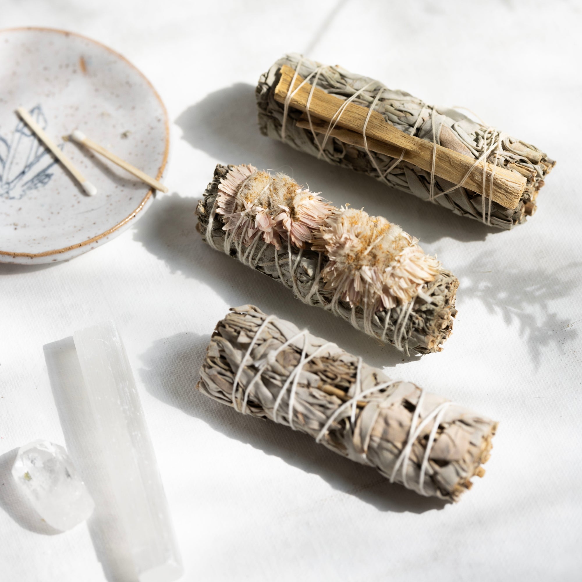 Manifest Box – Mined Goodes